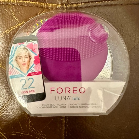 FOREO | Skincare | Foreo Luna Fofo Facial Brush With Skin Analysis New | Poshmark